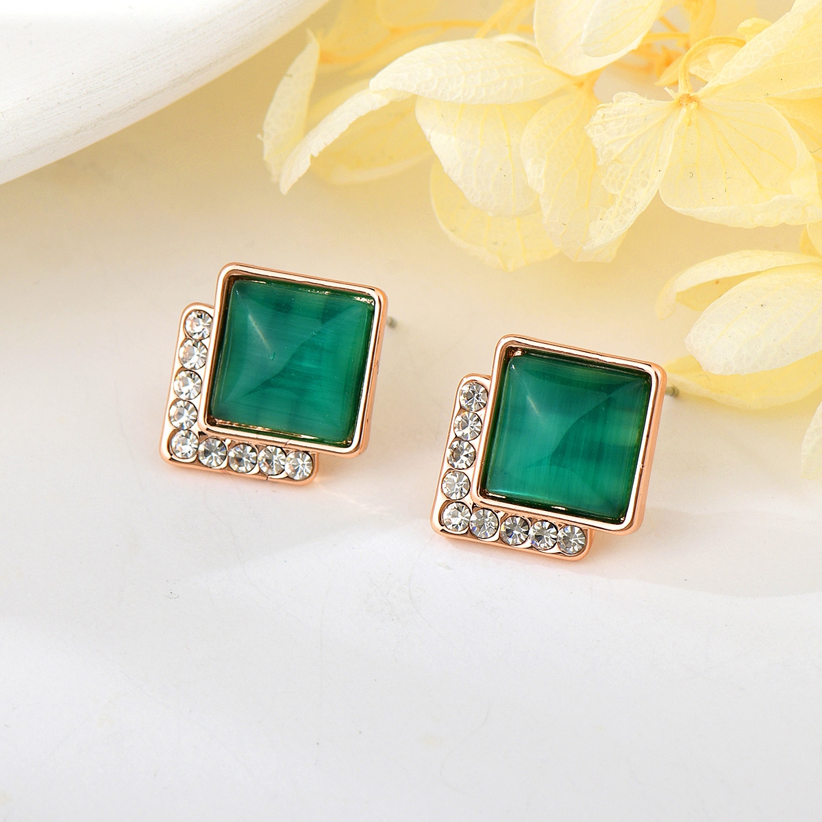 Independent Design Classic Rose Gold Plated Stud